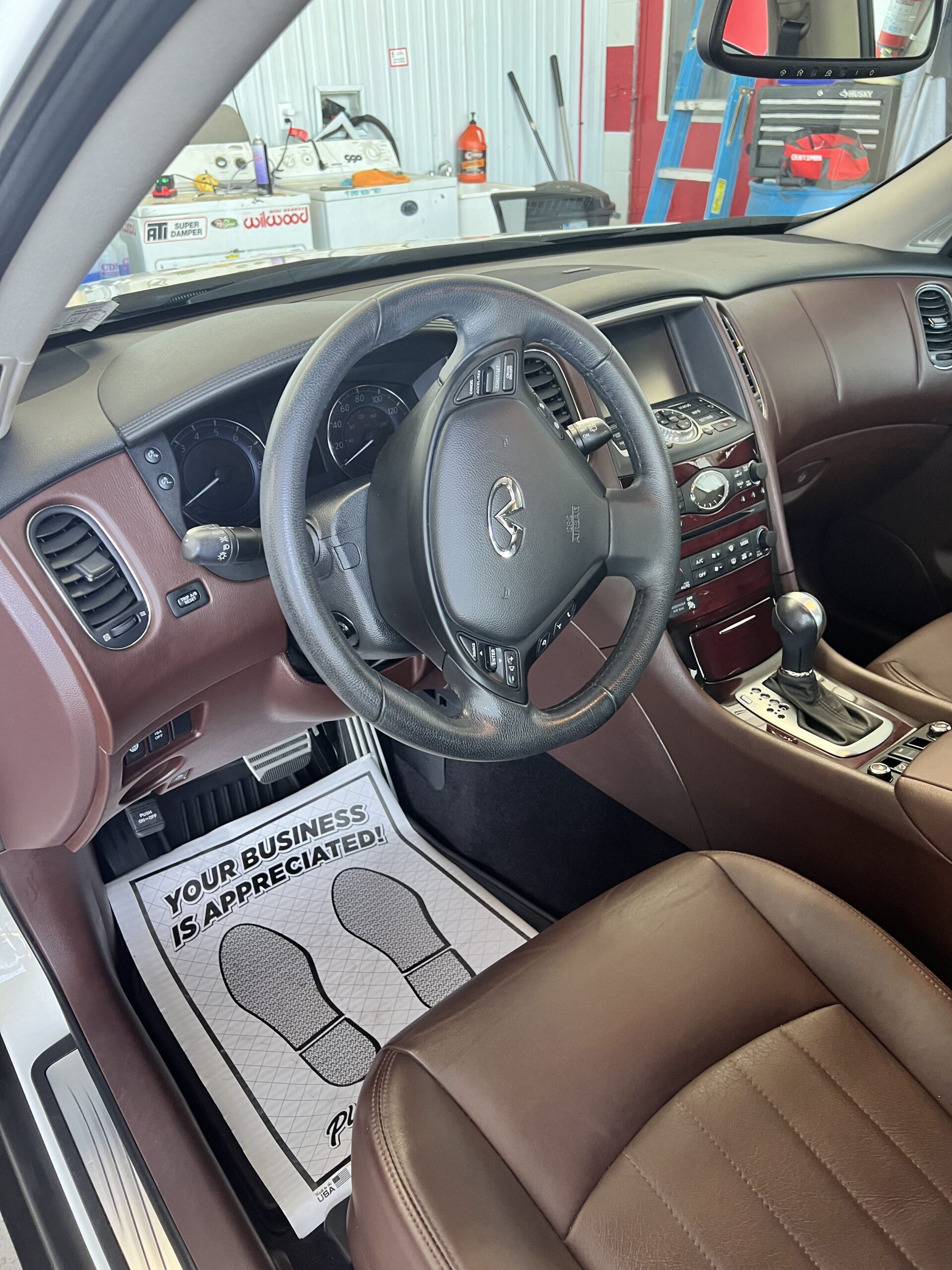 Professional Vehicle Detailing Services | Partner Car Salon